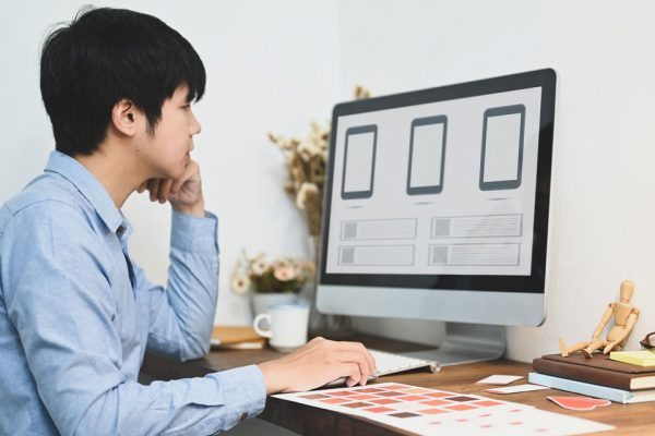 Freelancer, Studio Desain atau Agensi? Temukan Layanan yang Cocok Bagi ...